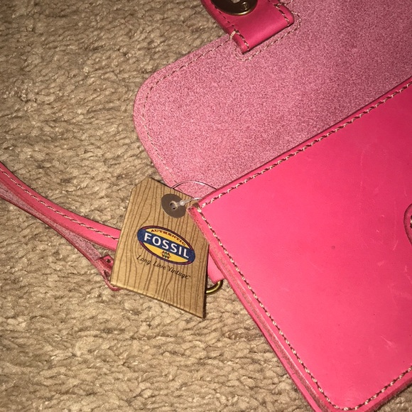 Fossil | Bags | Fossil Pink Wallet | Poshmark